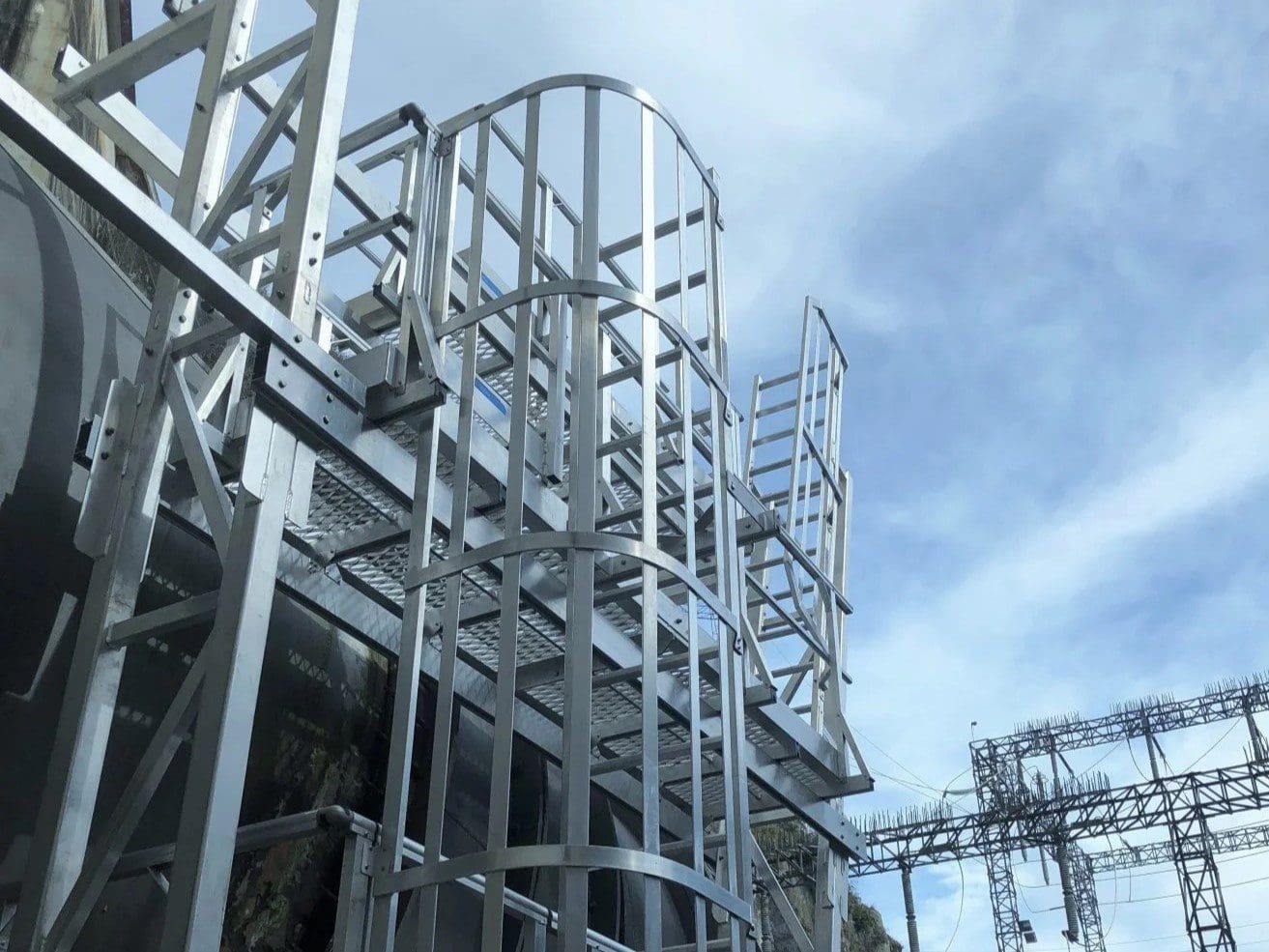 Kattsafe Ladder Support Brackets - Monkeytoe New Zealand