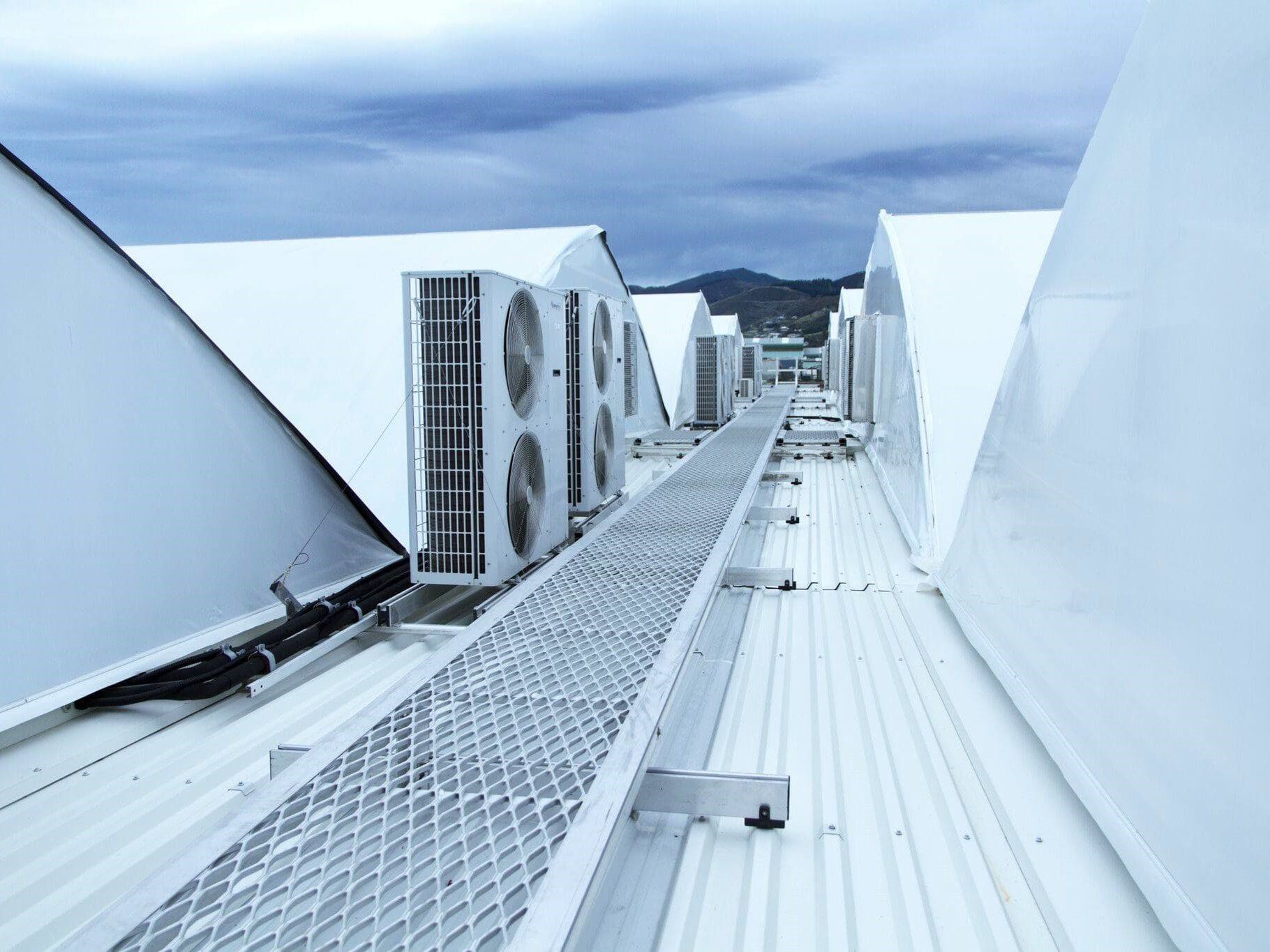 Skywalk Single Handrail Walkway | 7-50° Pitch | Monkeytoe NZ